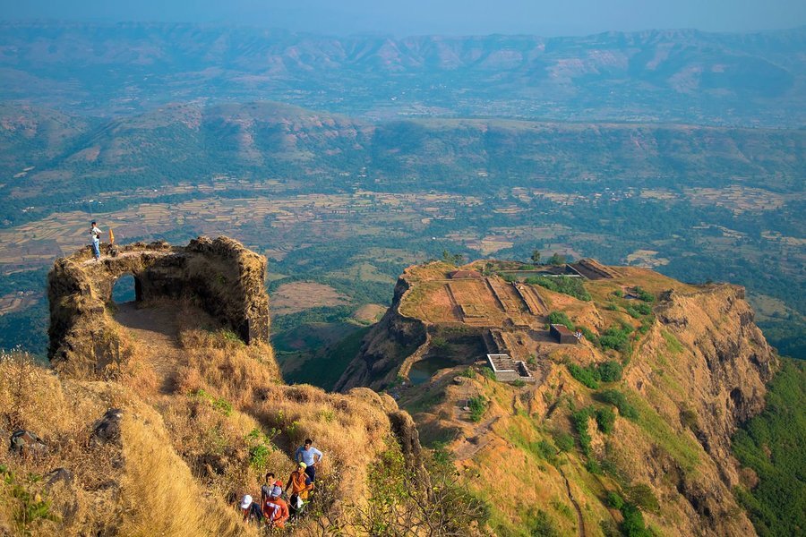 Torna Fort Trek | Rajgad to Torna Range Trek in Pune